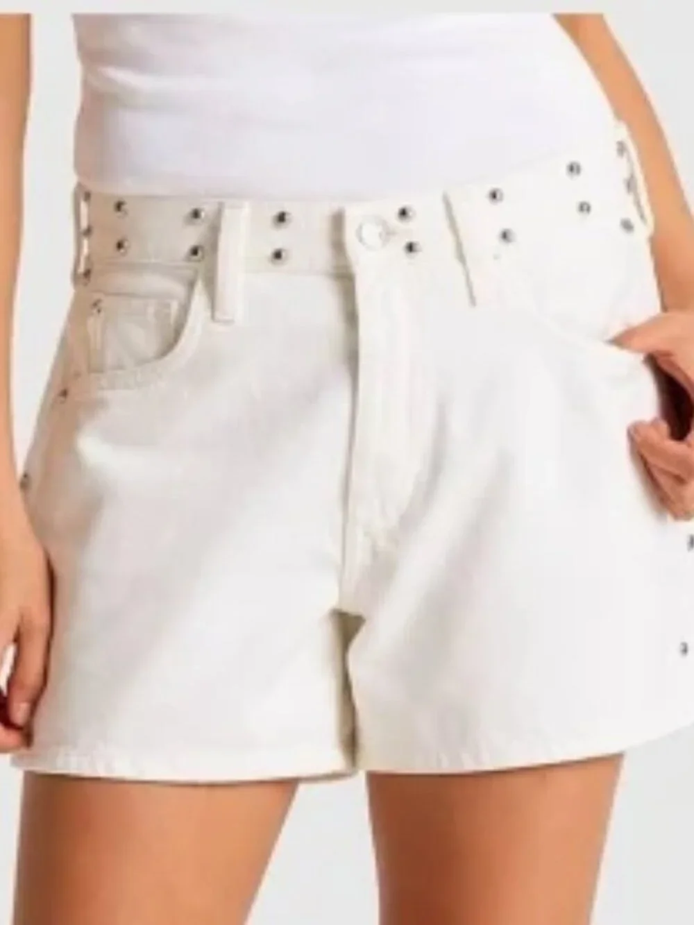 Universal Thread | Shorts | Universal Thread Womens 9s Baggy White ...